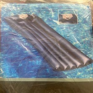 Bass Pro Shops | Other | Usa Pool Float Bass Pro Shop Johnny Morris 6l X 2w 20 Lbs New Package ...